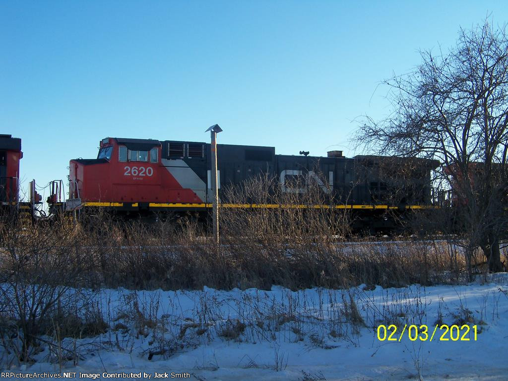 CN 2620